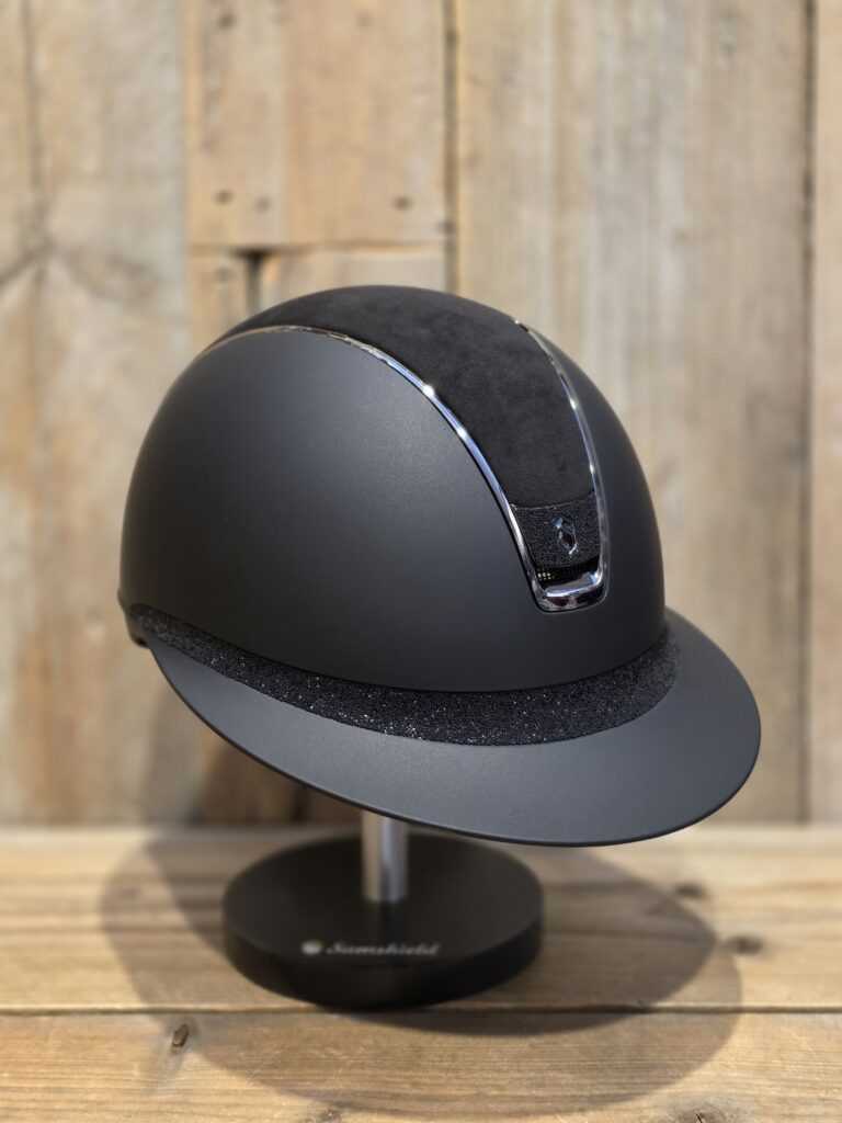 Levade Equestrian Samshield Miss Shield 2.0 Shadowmatt Top Alcantara ...